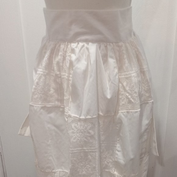 Other | Women White Lace Apron | Poshmark